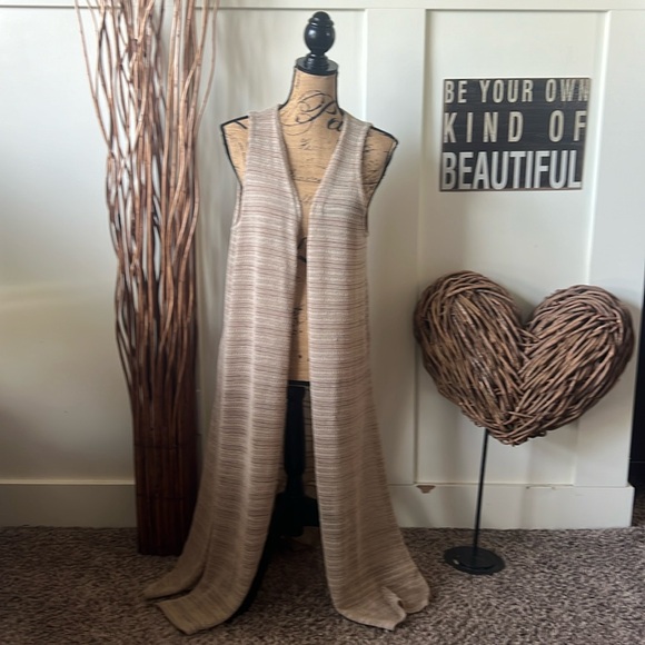 Cato | Sweaters | Cato Tan Knit Sleeveless Buttonless Duster With ...